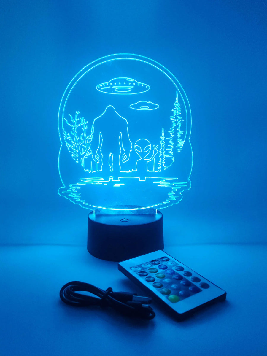 Visitors LED Accent Light | Alien, Bigfoot/Sasquatch – forebearsdecor.com